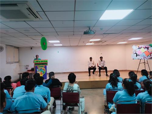 Welcome to Greenway Modern School